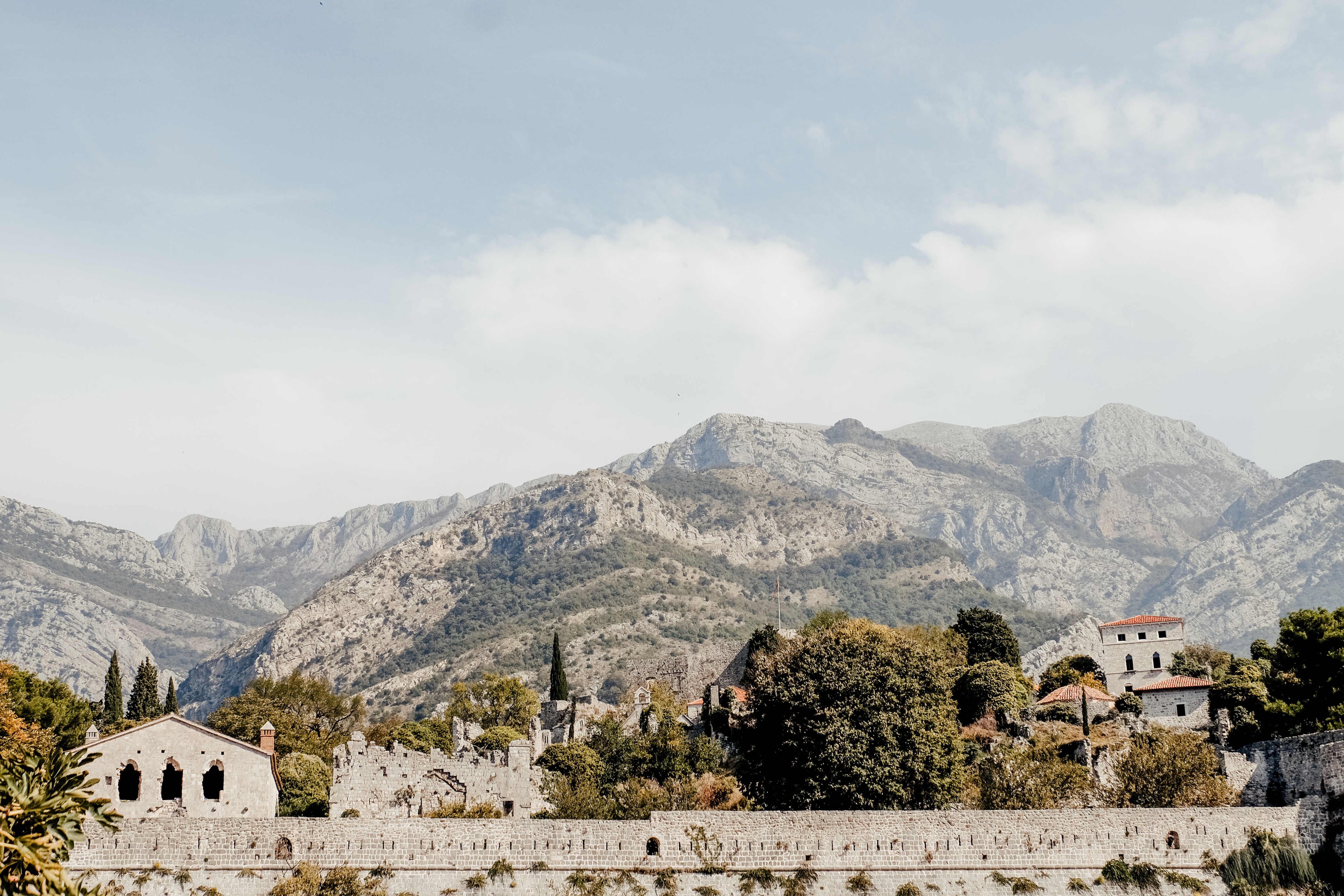 Spaziere durch die Ruinen von Stari Bar | Reisevergnügen